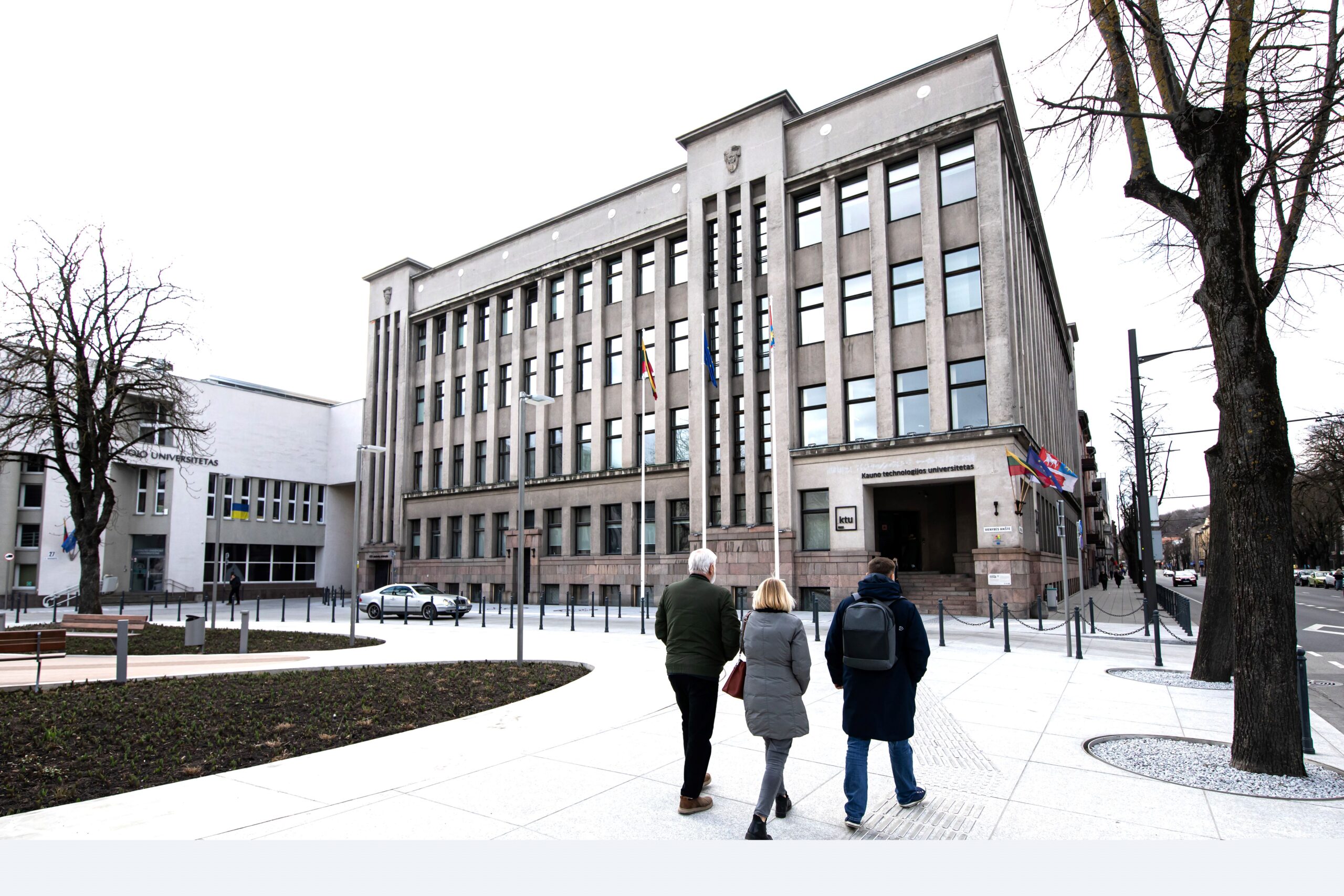 Dėl asmens duomenų nutekėjimo per kibernetinę ataką - KTU | KTU